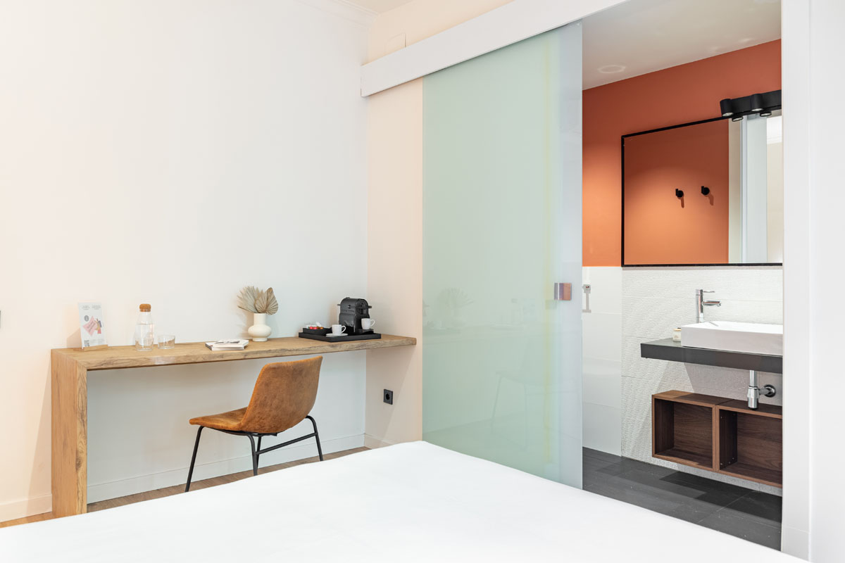 Hotel Boutique Barcelona | LeMar by Aspasios - Double Room